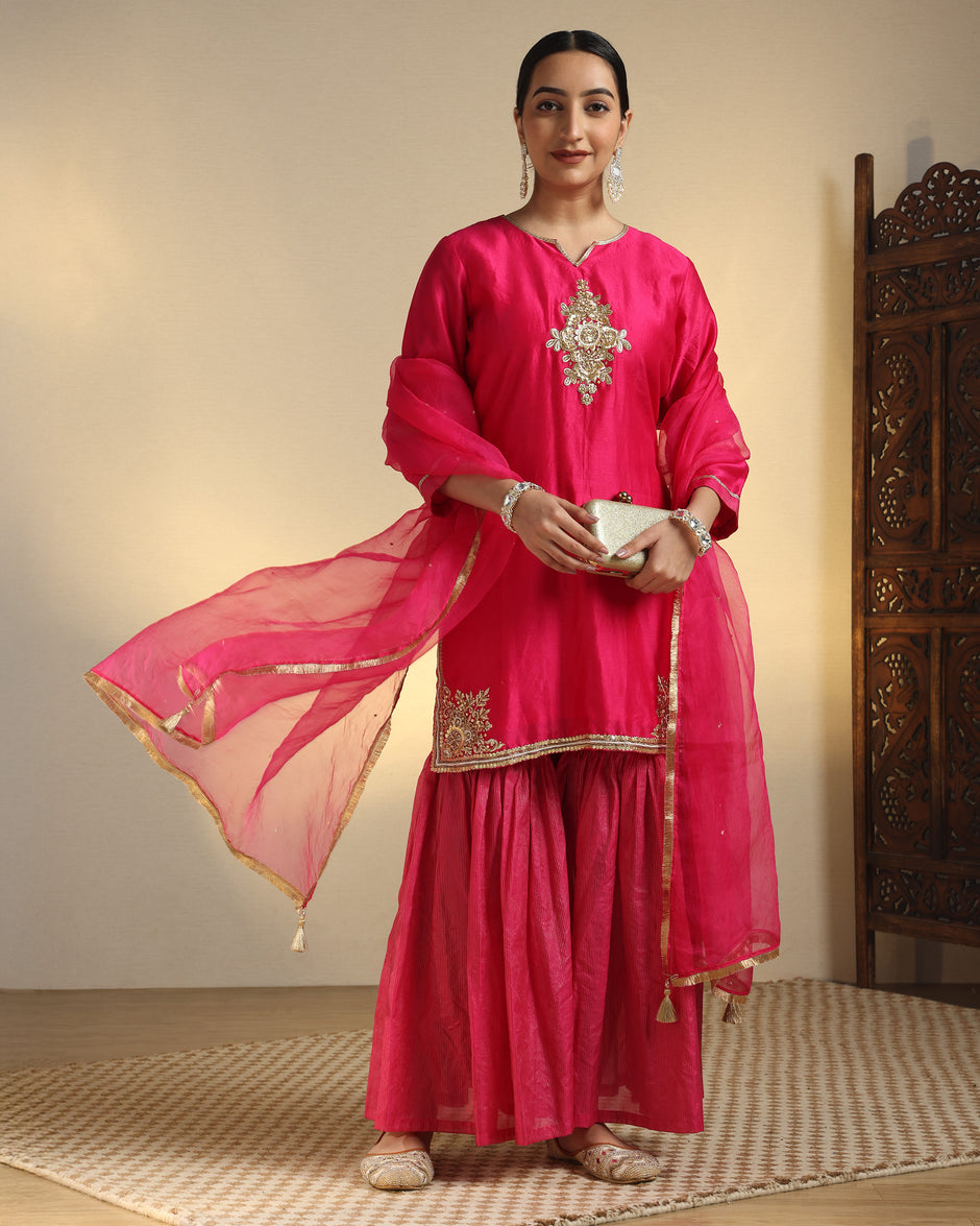 Rasrang – Sarvaa by Kriti